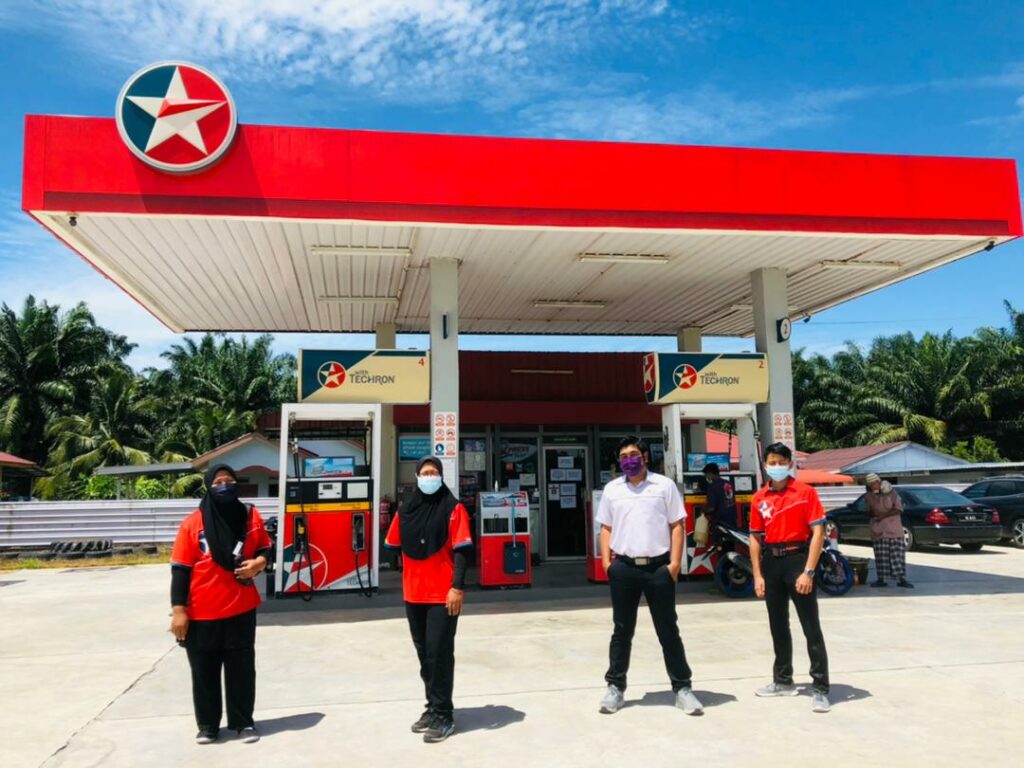 Dari Tanpa Jenama Ke Caltex – PEN PETROLEUM